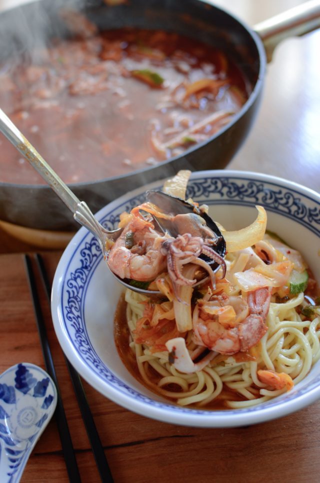 Jjamppong Recipe (Korean Seafood Noodle Soup) | Beyond Kimchee
