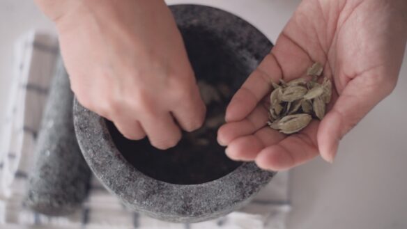 Traditional Finnish Cardamom Bread Recipe (Pulla) | Beyond Kimchee