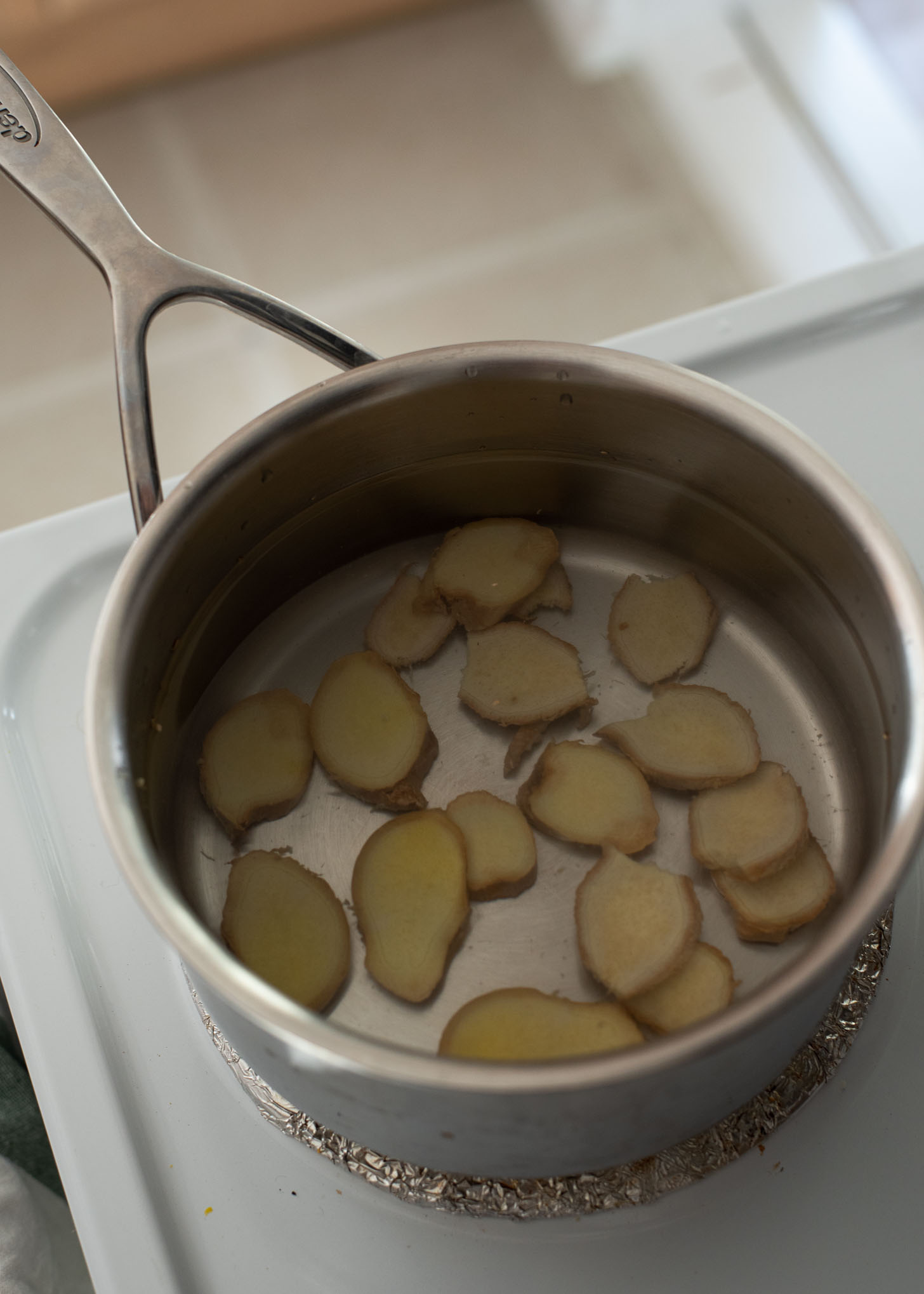 Sujeonggwa (Korean Cinnamon Drink) | Beyond Kimchee