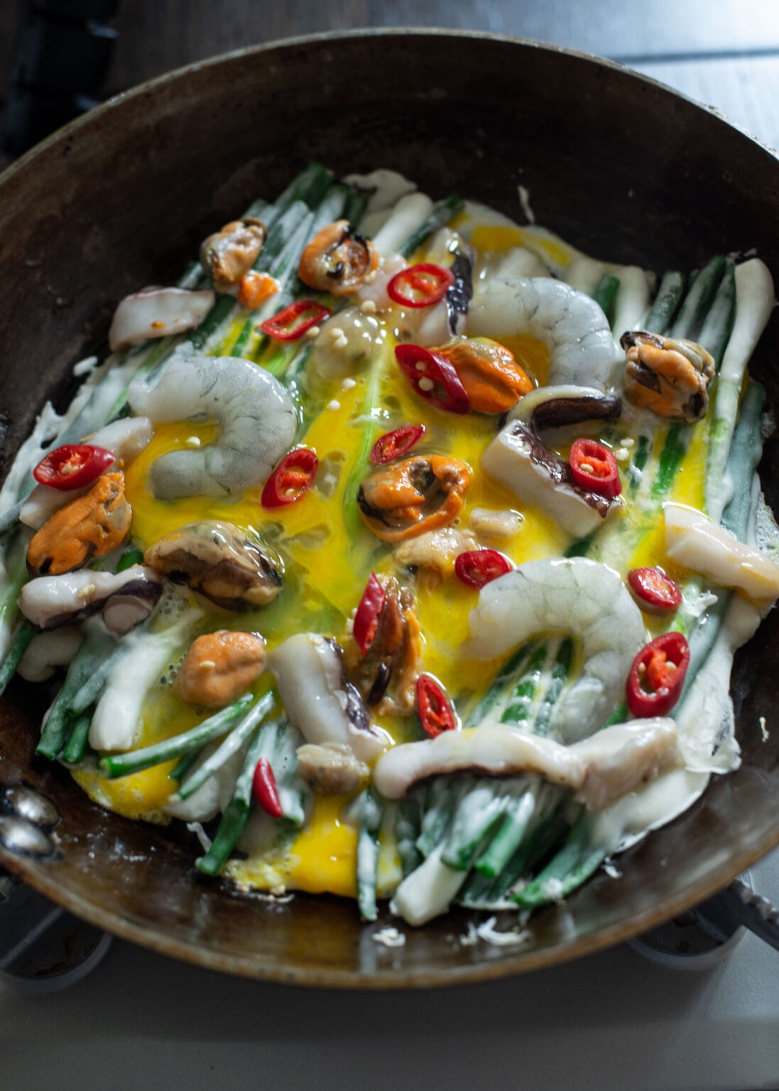 Pajeon Recipe: Crispy Korean Seafood Scallion Pancake - Beyond Kimchee