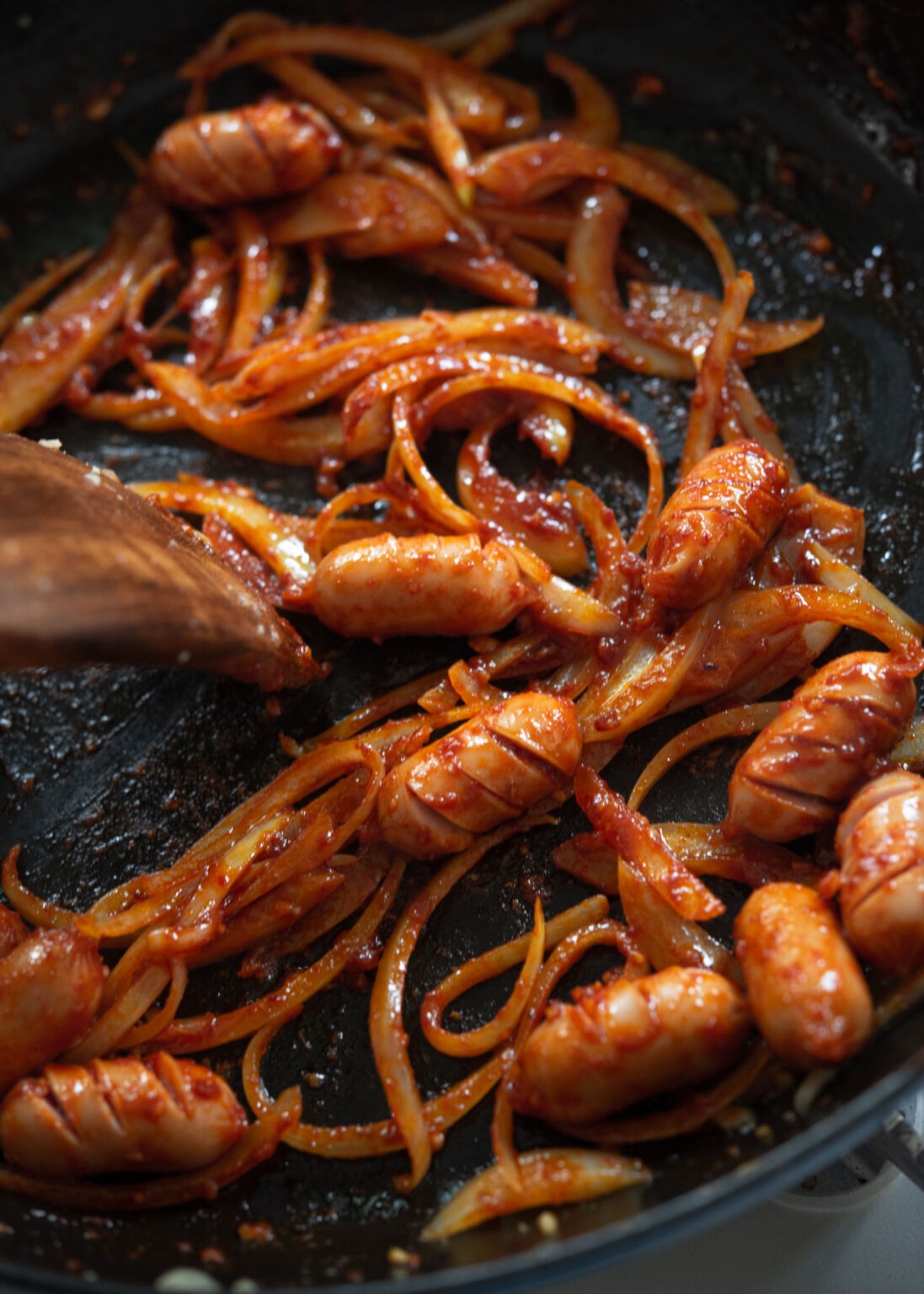 Rose Tteokbokki (Creamy Korean Rice Cake Recipe) - Beyond Kimchee