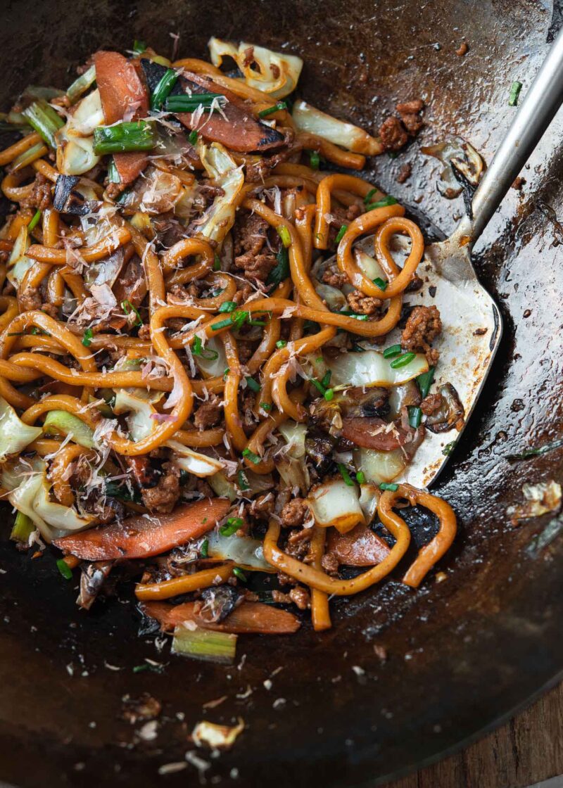 Yaki Udon (Quick Japanese Stir-Fried Udon Noodles) - Beyond Kimchee