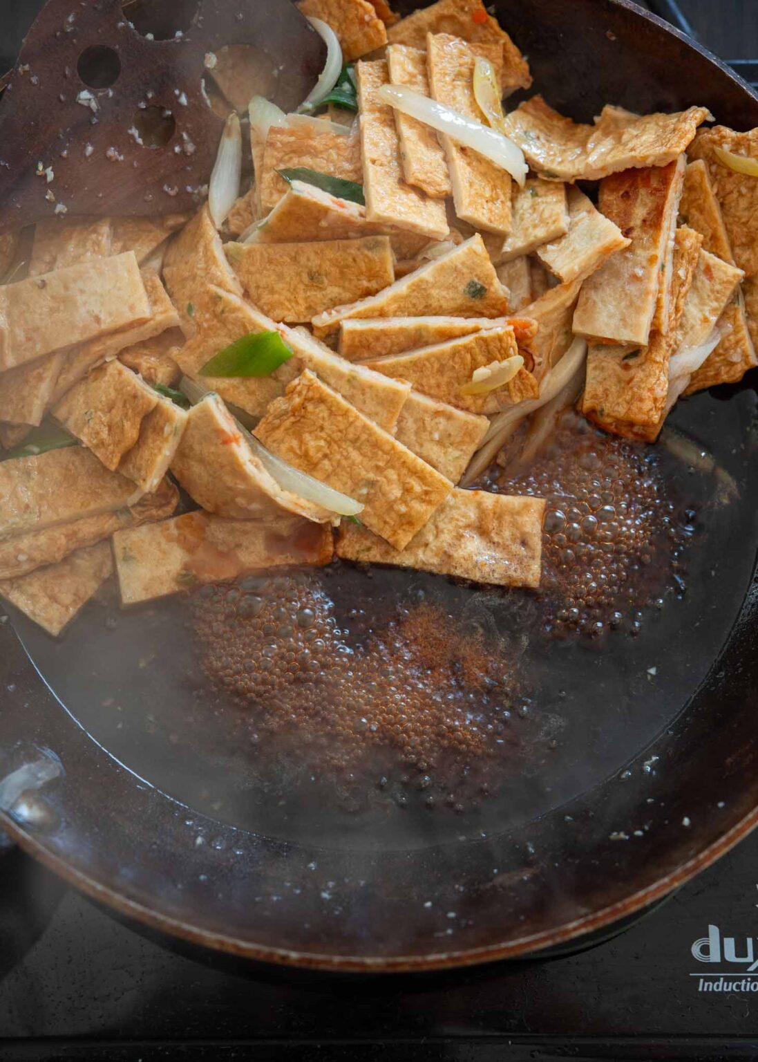 Korean Fish Cake Side Dish (Eomuk Bokkeum) - Beyond Kimchee