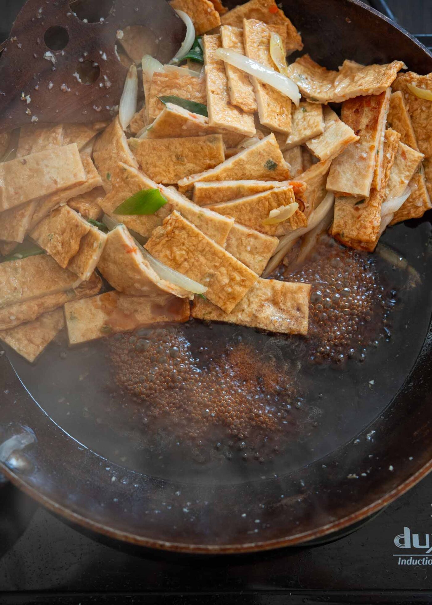 Korean Fish Cake Side Dish (Eomuk Bokkeum) - Beyond Kimchee
