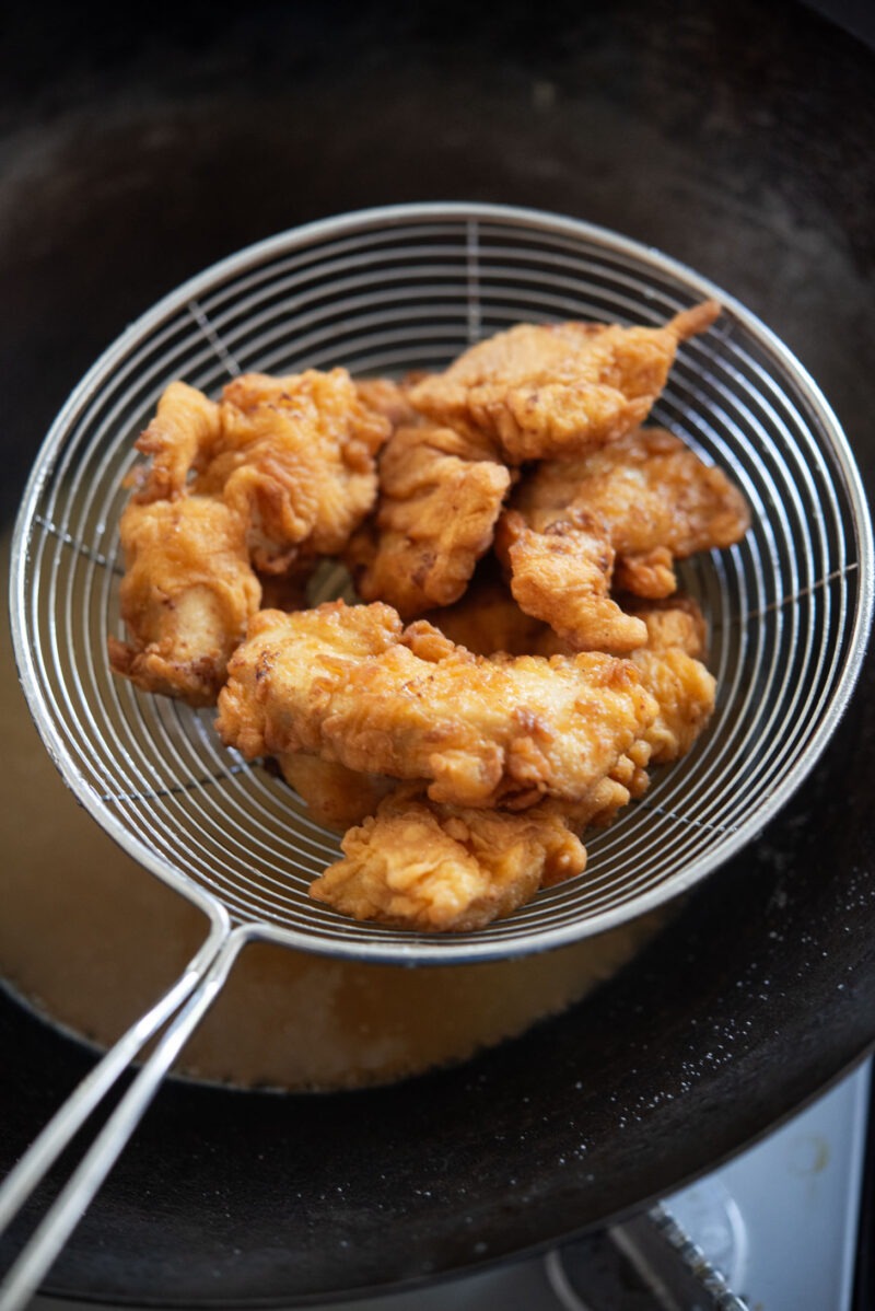 Snow Onion Chicken - Beyond Kimchee