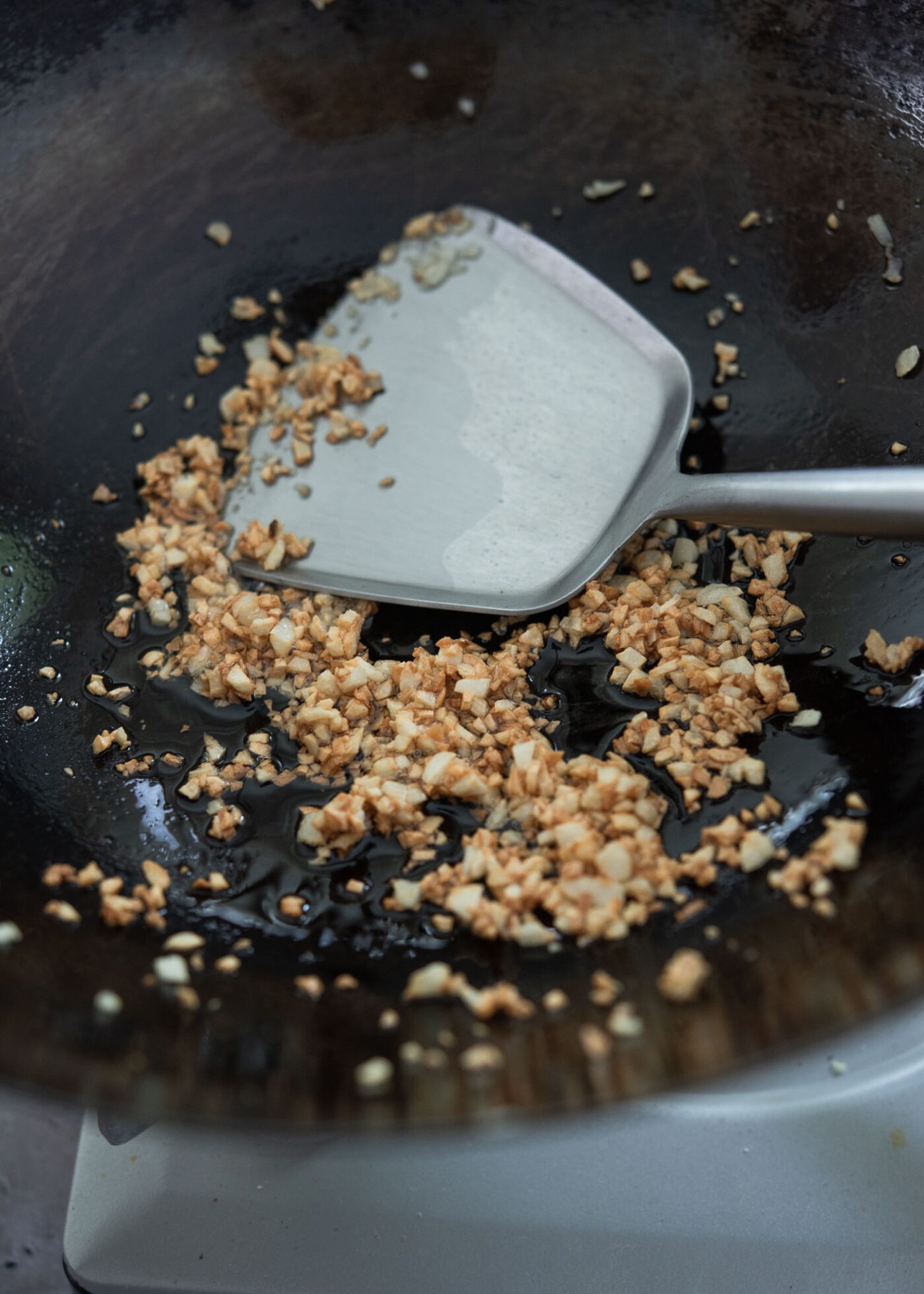 10-Minute Garlic Fried Rice (Sinangag) - Beyond Kimchee