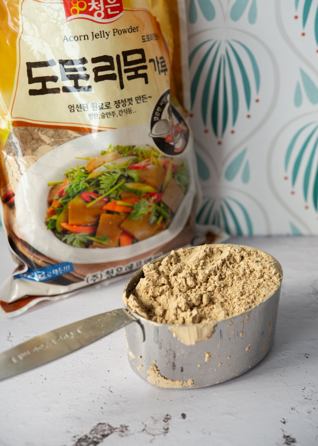Easy Korean Acorn Jelly (Dotori Muk) - Beyond Kimchee